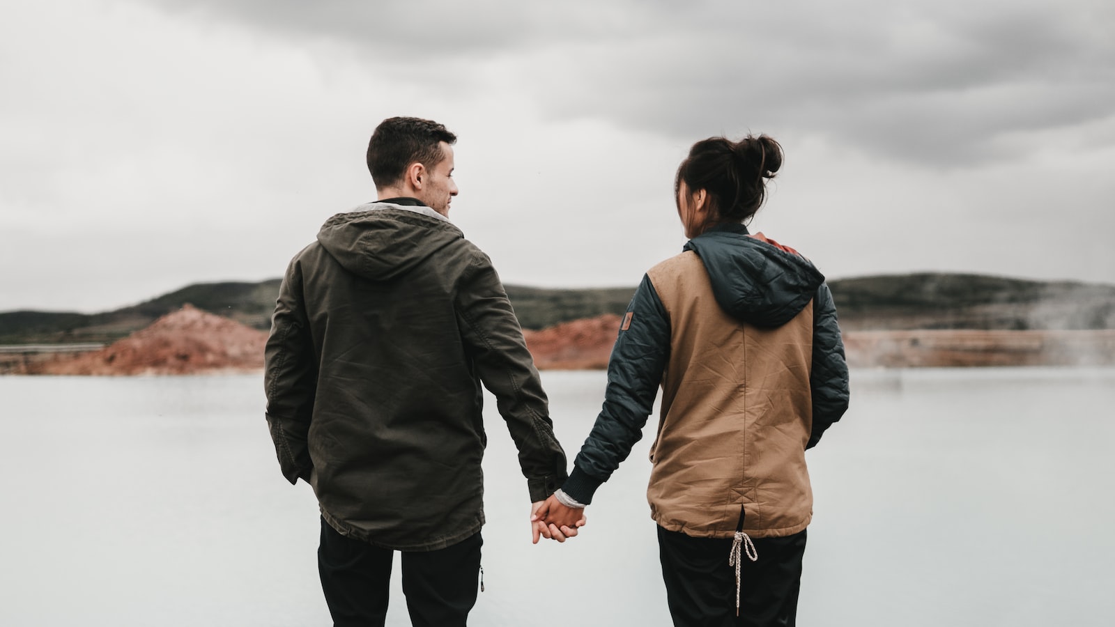 5 Best Tips To Make Your Relationship And Marriage Stronger.